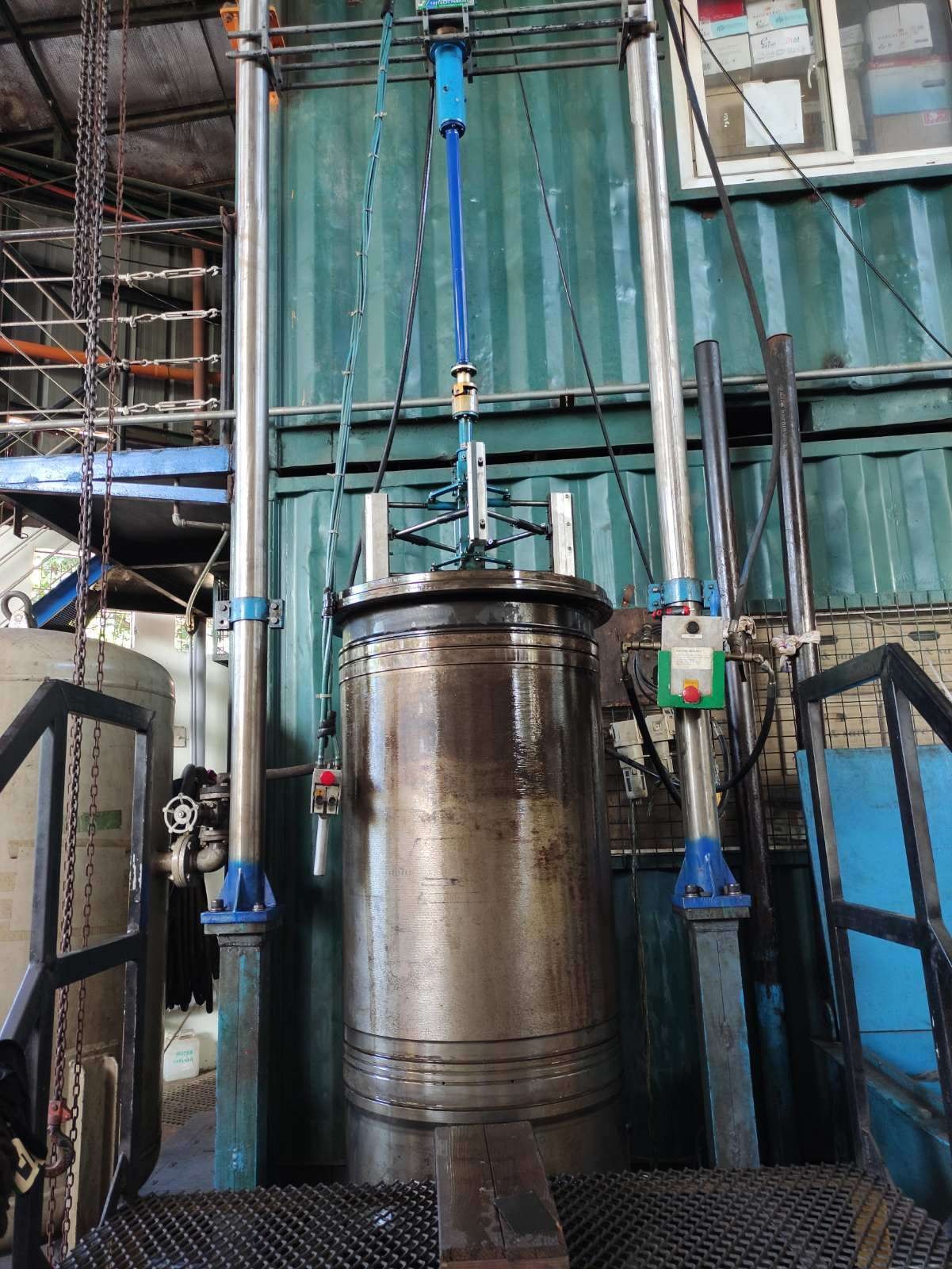 Cylinder Liner Honing | Taitech Marine Sales and Services Corporation