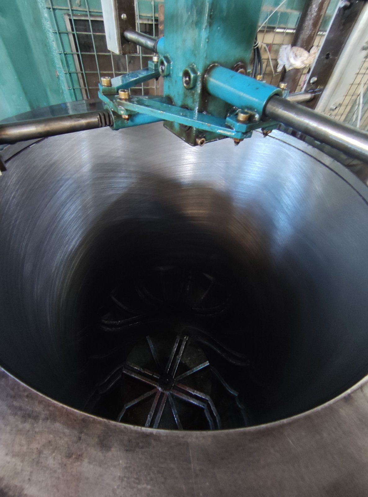 Cylinder Liner Honing | Taitech Marine Sales and Services Corporation